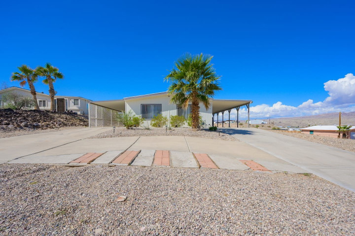 River Family Home! Centrally Located To Everything - Laughlin, NV
