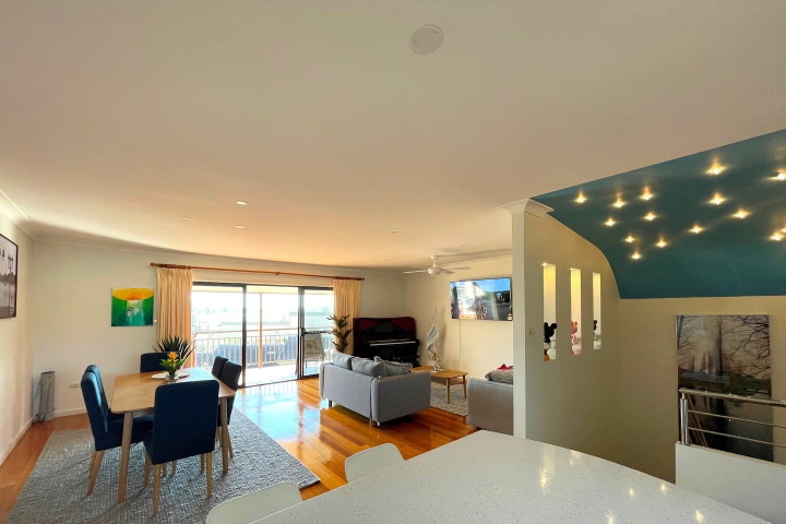 Terrigal Beach Modern Townhouse Special Feb Offer - Central Coast
