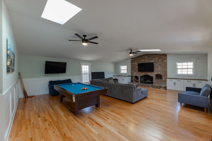 Spacious Home | Hot Tub | Centrally Located - Wilmington, NC