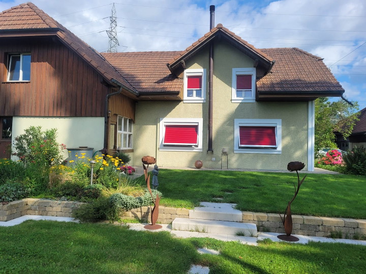 Beautiful 3-room Apartment With Garden House Use - Switzerland