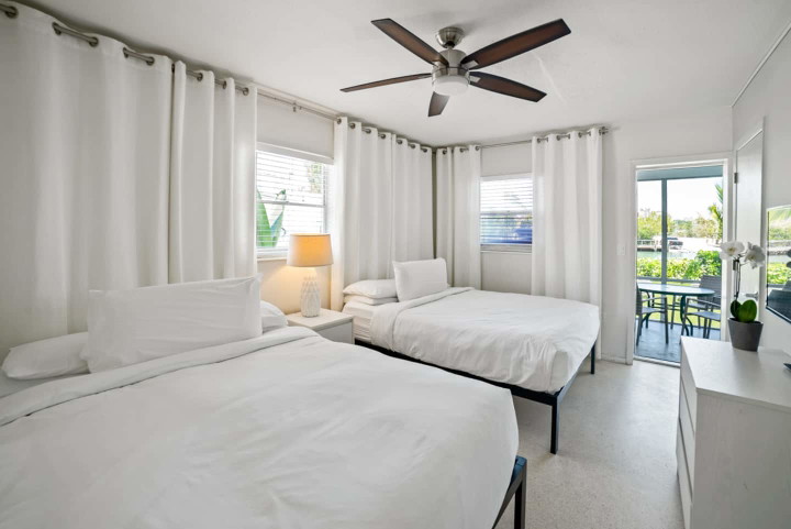 Bayfront Deluxe One Bedroom - Venice, FL