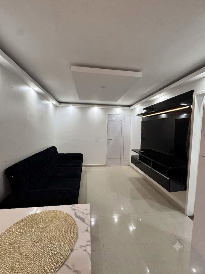 Modern Studio | Swimming Pool, Ground Floor And Constant Water Supply - Venezuela