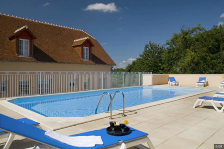 Studio En Rdc Avec Piscine - La Roche-Posay