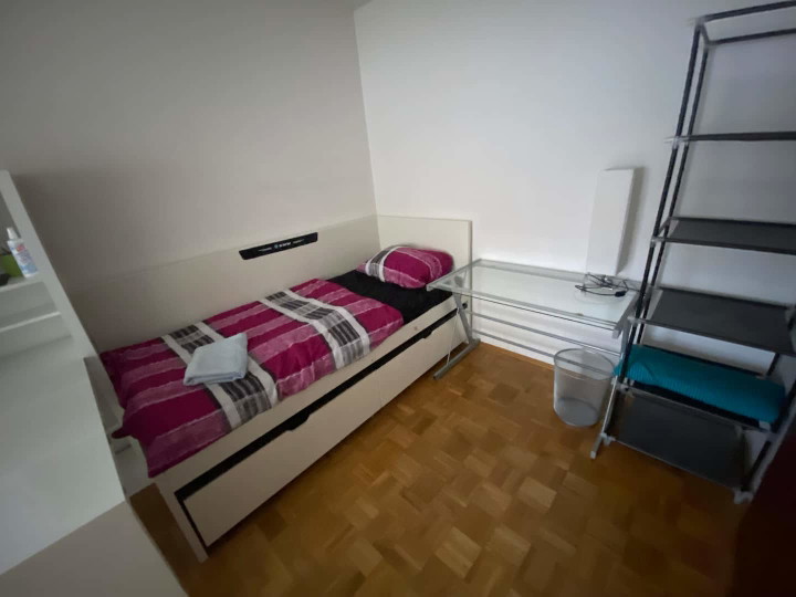 Zimmer In Einem Reihenmittelhaus - Heidelberg