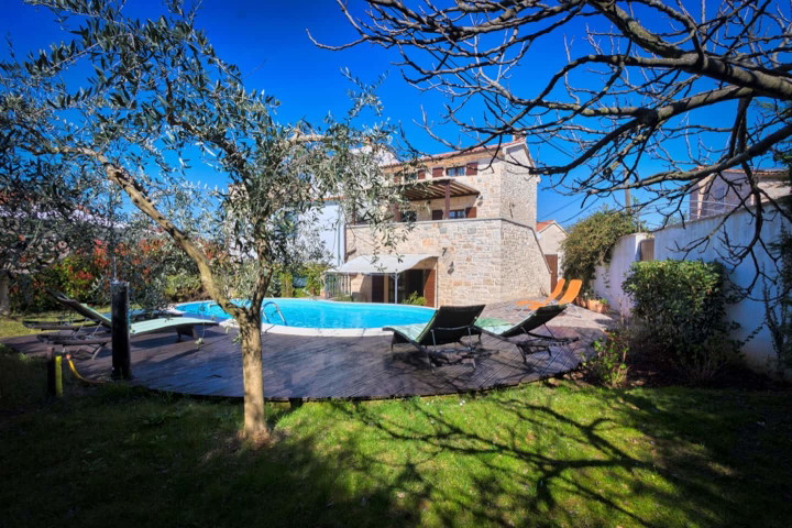Villa Euphemia By Istra Vacation - 羅維尼