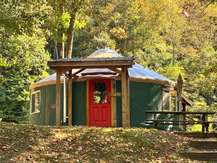 Riverfront Bliss:yurt Retreat With Private Hot Tub - Elkins, WV