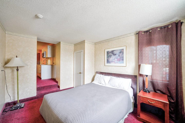 Royal Inn & Suites 335 With Kitchenette - Guelph