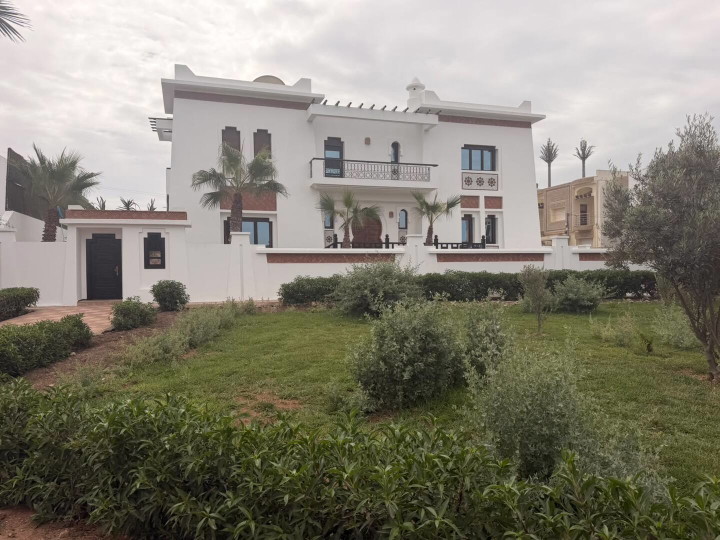 Grande Casbah Avec Piscine - Plage 5 Min à Pied - Agadir