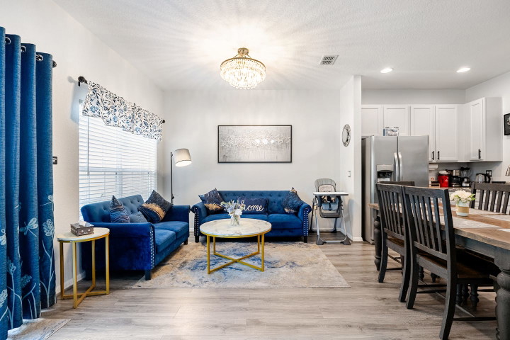 Modern Home 4 Bedroom/3bath With Lake View - Kissimmee, FL