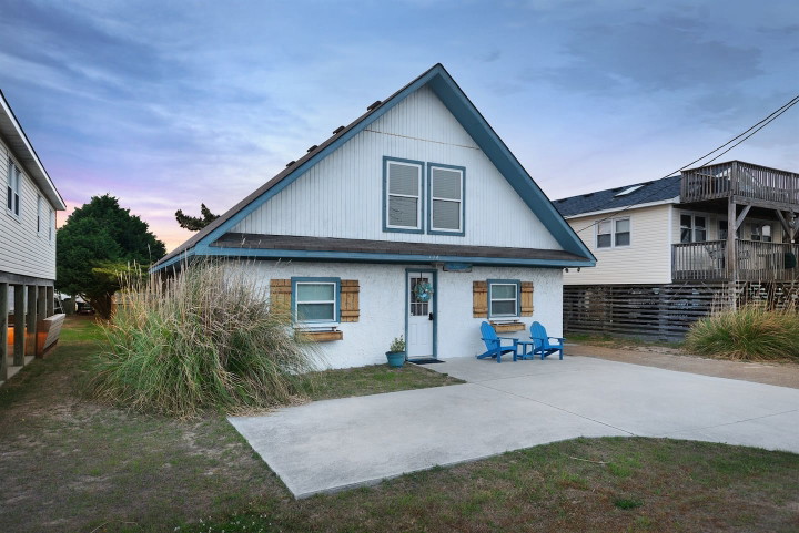 4 Bdrm Cottage W/ Hot Tub, Short Walk To Beach - Kill Devil Hills, NC