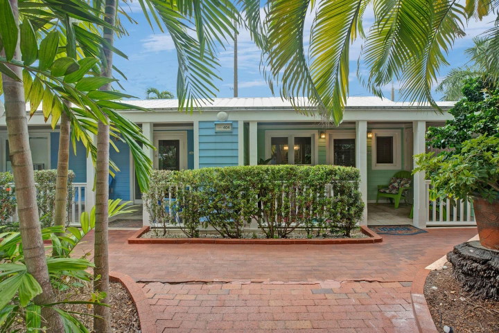 Mahi Manor Studio Condo - Key West, FL