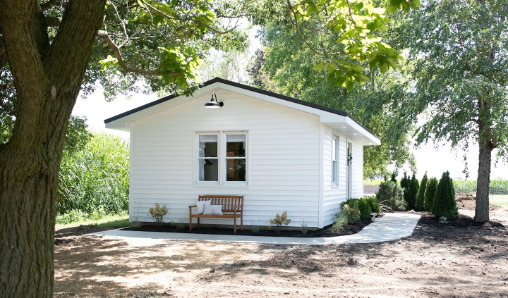 The Little Homestead Haven - Illinois