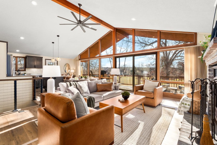 Golf & Mountain View, Fire Pit, Screened In Porch - West Virginia