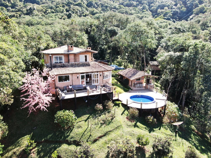 Vista 360 Graus, Acima Das Nuvens - Brasile