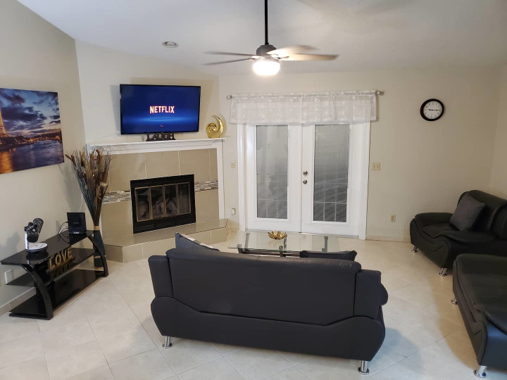 Mandarin. Modern And Cozy! - Jacksonville, FL