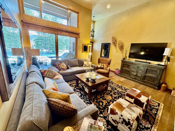 True Ski In/out & Walk To Main St! - Breckenridge, CO
