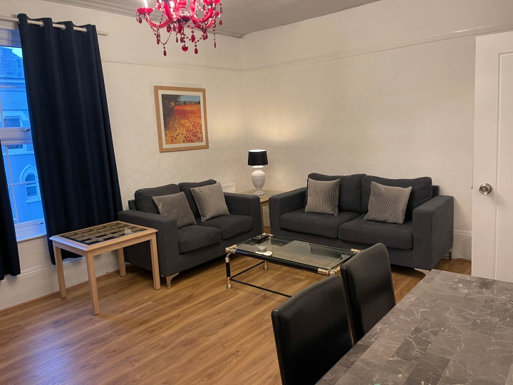Spacieux Appartement De 4&nbsp;Chambres Au Cœur De Maidstone - Maidstone