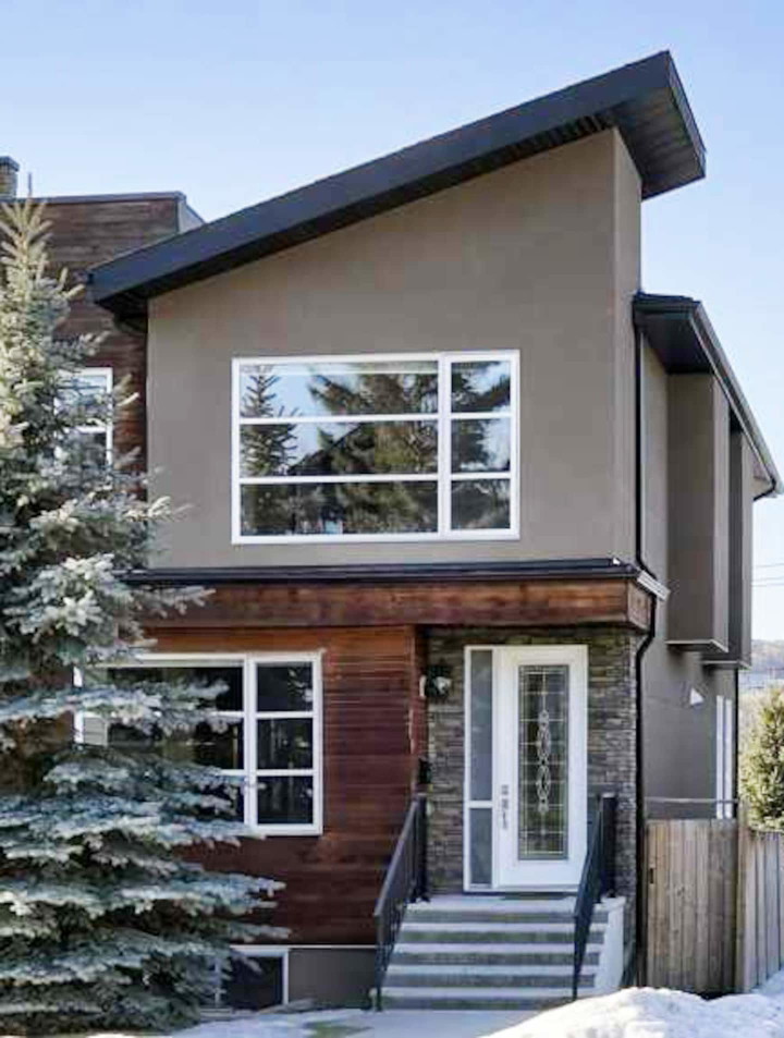 Private Walkout Basement - Canada