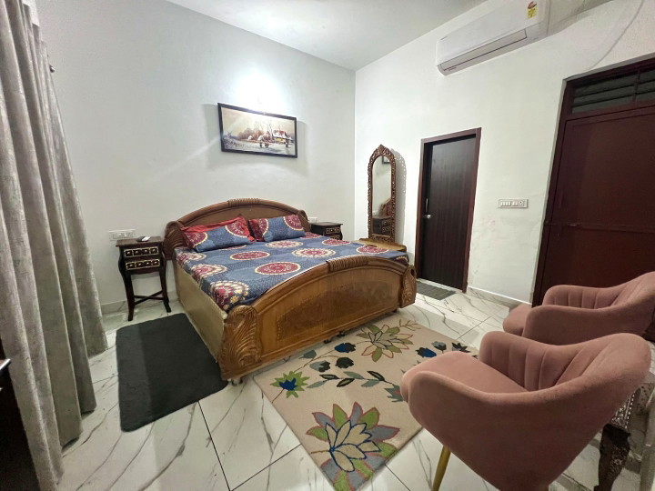 Happy Independent Private Home. - Ludhiana