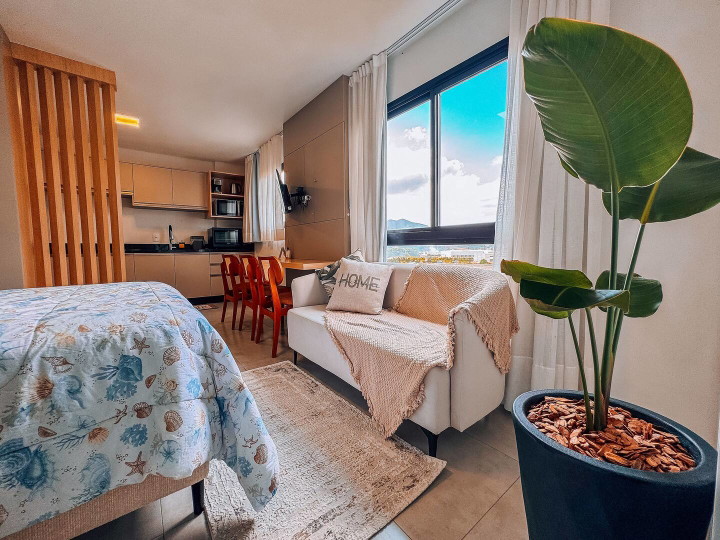 Appartement Jusqu'à 3 Personnes/ Bâtiment Avec Piscine - Brusque