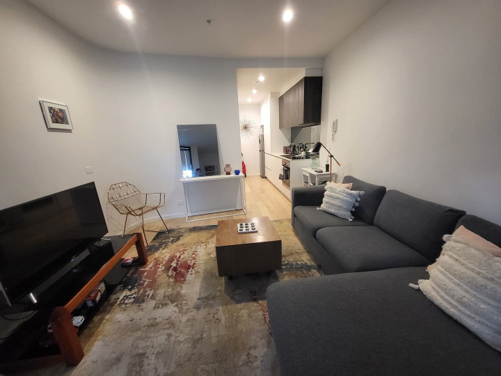 Stylish 1 Bedroom Apartment In Prime Location - Melbourne