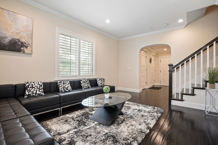 King Suite W/ Balcony View. Work Space, Garage, Ac - Fremont, CA
