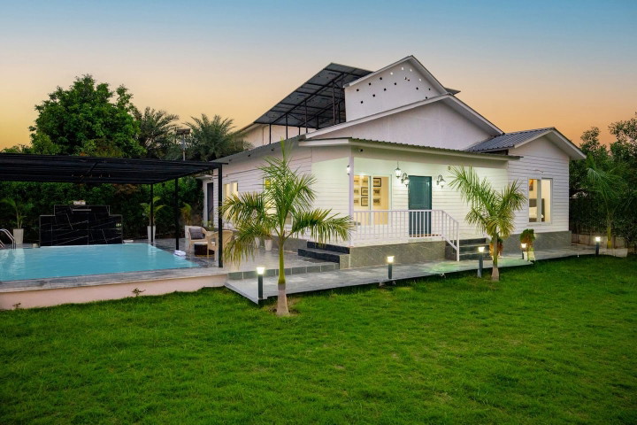 Private Pool Farmhouse | 3bhk | Noida Sec 135 - Noida