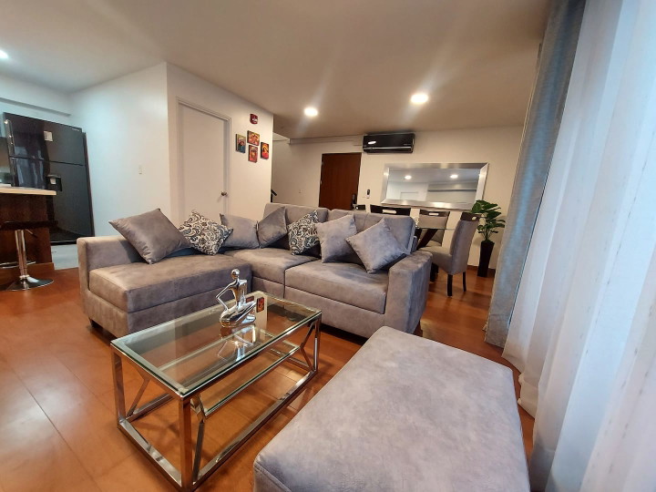 Duplex In Miraflores! 3 Bedrooms, Full Ac/heat - Lima