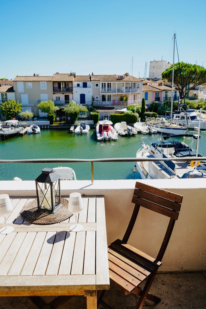 *Mezzanine Studio View Of Port-grimaud Marina* - French Riviera