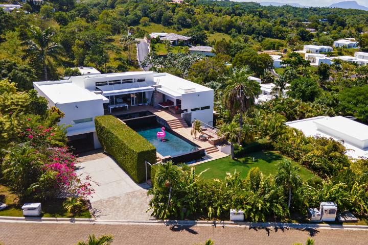 Villa Corazon : 6 Chambres De Luxe Avec Piscine à Débordement Et Jacuzzi - Sosúa