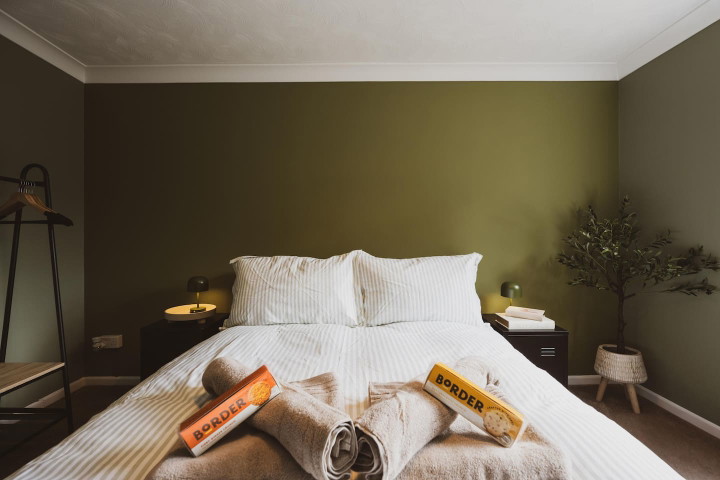 Stylish & Cosy One Bedroom, With Private Entrance - Southampton, UK