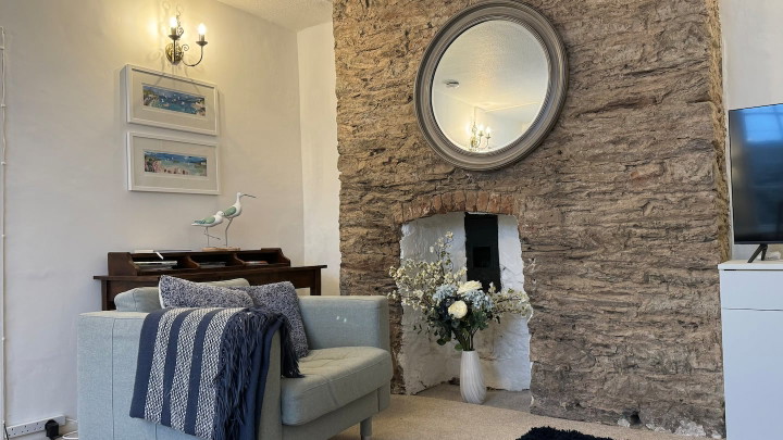 Central Dartmouth 2br | Fast Wifi | Workspace - Dartmouth