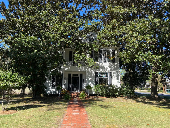 Stay W/ Art At Garden District Gem: Neville House - Monroe, LA