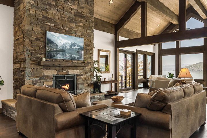Premier Lakefront Timber Frame Lodge | 2 Kitchens, - Sandpoint, ID