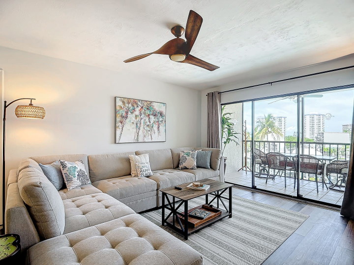 Waterfront Condo | Huge Pool & Across From Beach - Fort Myers Beach, FL