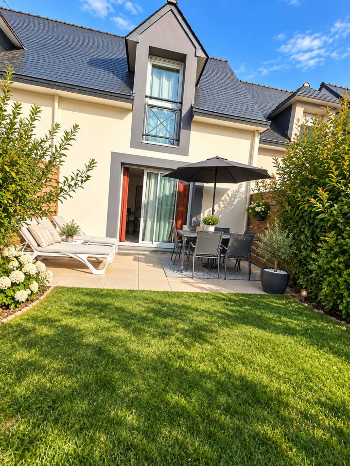 Maisonnette Mitoyenne Avec Terrasse Privative - Carantec