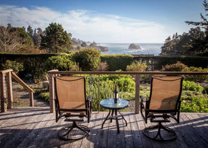 Historic La Bella Vista - Walk To Van Damme State Park Beach! - Mendocino, CA