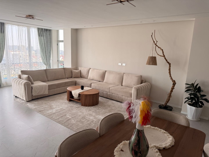 Luxury Apartment - 3 Bed, 4 Bathroom- Addis Ababa - Ethiopia