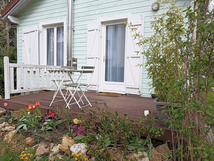 Chalet Avec Terrasse Et Jardin - Bougival
