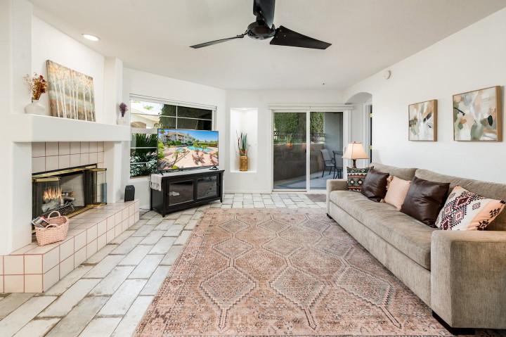 Scottsdale Condo In Gated Community - Scottsdale, AZ