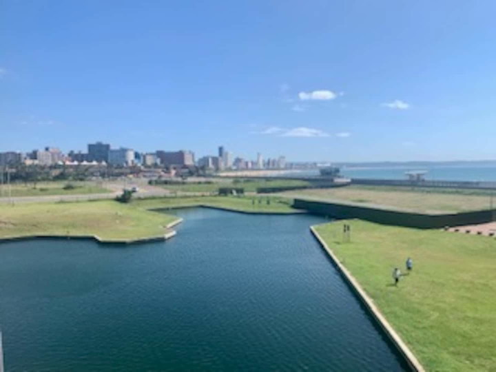 The Waves1-secure 1 Bed Beach Apartment Studio - Durban