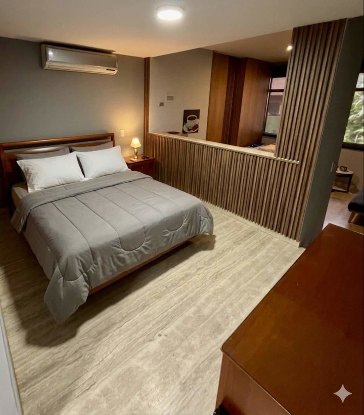 Comodo Apartamento Campo Alegre - Caracas