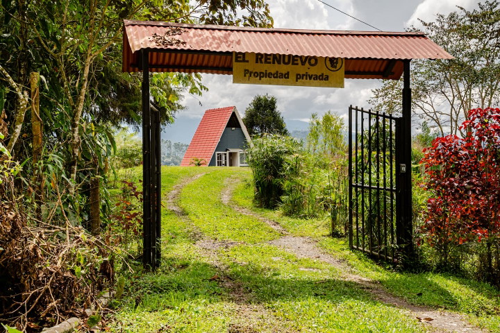 Escape To The Mountains: Cabin And Total Disconnection - Risaralda