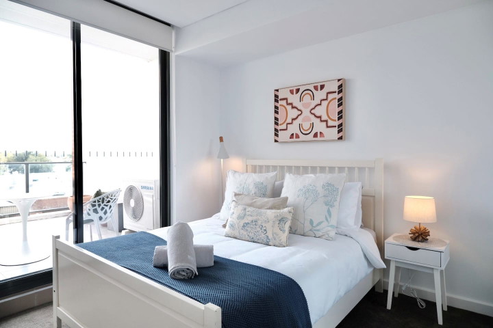 Chic Affordable 1br Near Airport With Parking - Sydney