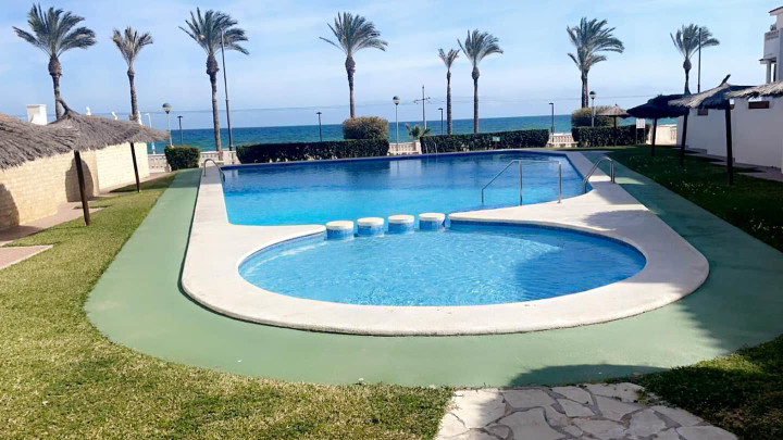 Seafront Chalet Muchavista Direct Beach Access - Alicante