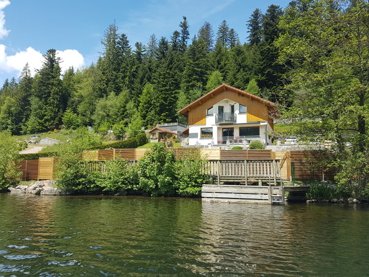 Chalet Accès Direct Au Bord Du Lac Avec Spa - La Bresse