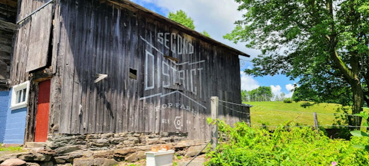 Peaceful Operating Farm. - Narrowsburg, NY