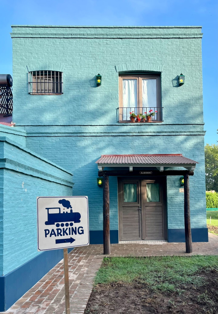Güiraldes B&b: La Torre, El Loft Y El Vagón - San Antonio de Areco