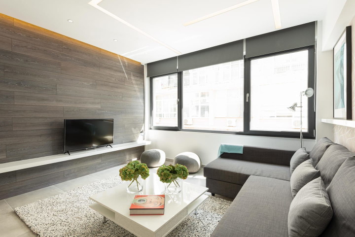 Innovative Minimal Fresh Suite In Ladadika - Thessaloniki