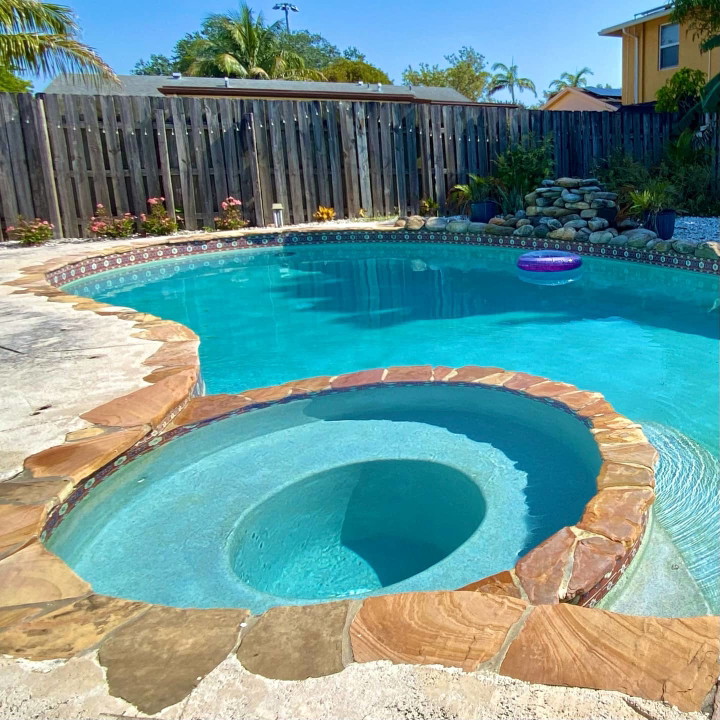 North Lauderdale Pool Home - Tamarac
